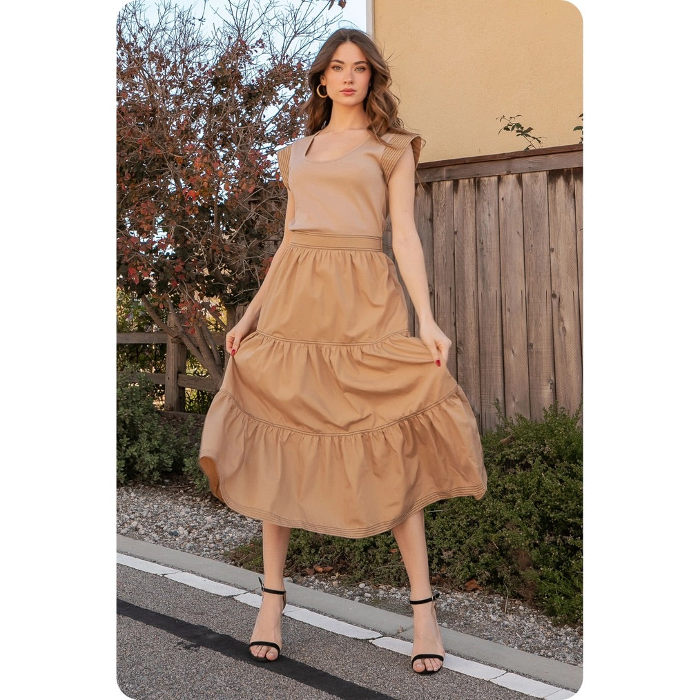 The Versatile Elegance of Midi Dresses – Sunday Sparks Clothing Co.