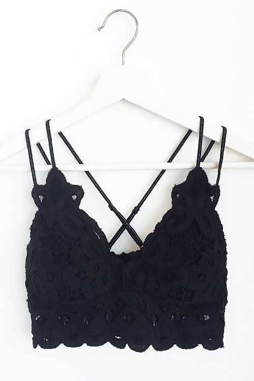 Scalloped Lace Cami Bralette in Black – Sunday Sparks Clothing Co.